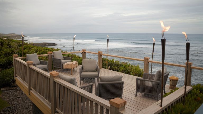 35 Best Outdoor Tiki Bar Ideas for Your Backyard